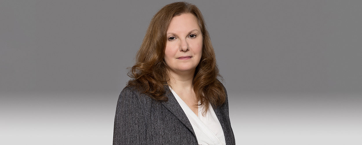 Professional Photos in Studio – BusinessPortraits.ca